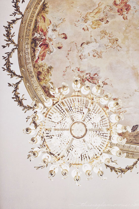 15 of the Most Beautiful Chandeliers Featured at TIG