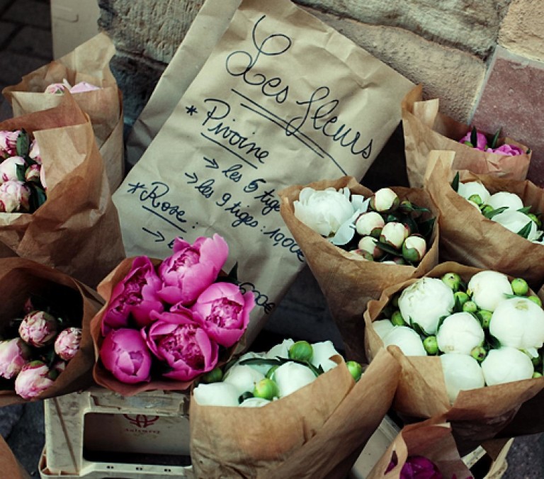 Peonies & Flower Markets :: This Is Glamorous (TIG)