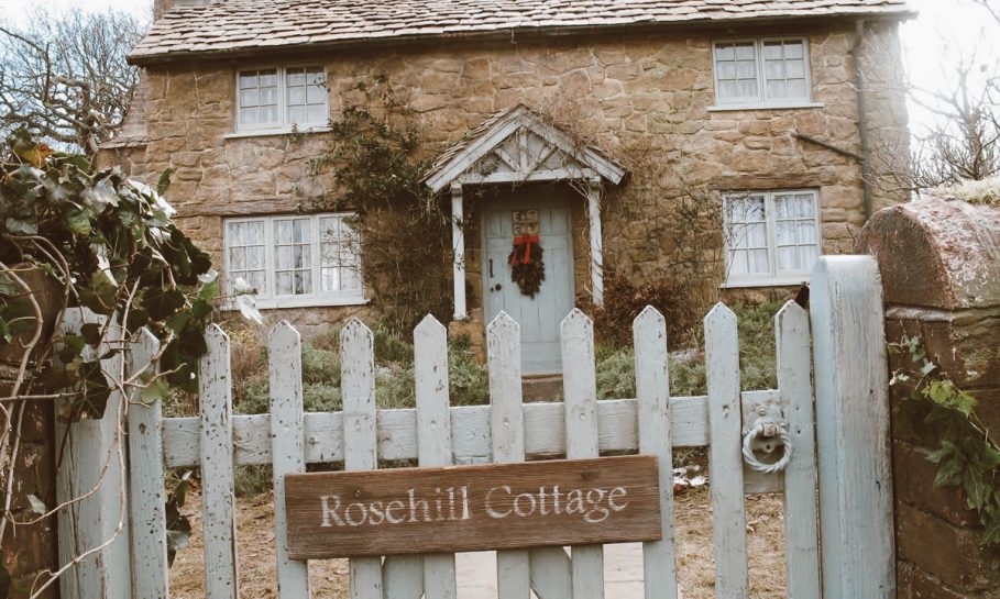 Rosehill Cottage: A Look Inside the Cottage from The Holiday
