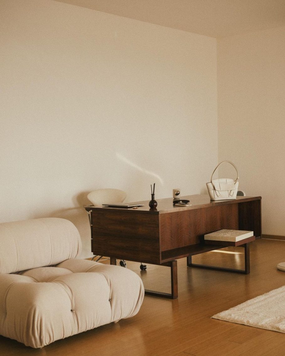 At Home With: Savi of @savislook :: This Is Glamorous (TIG)