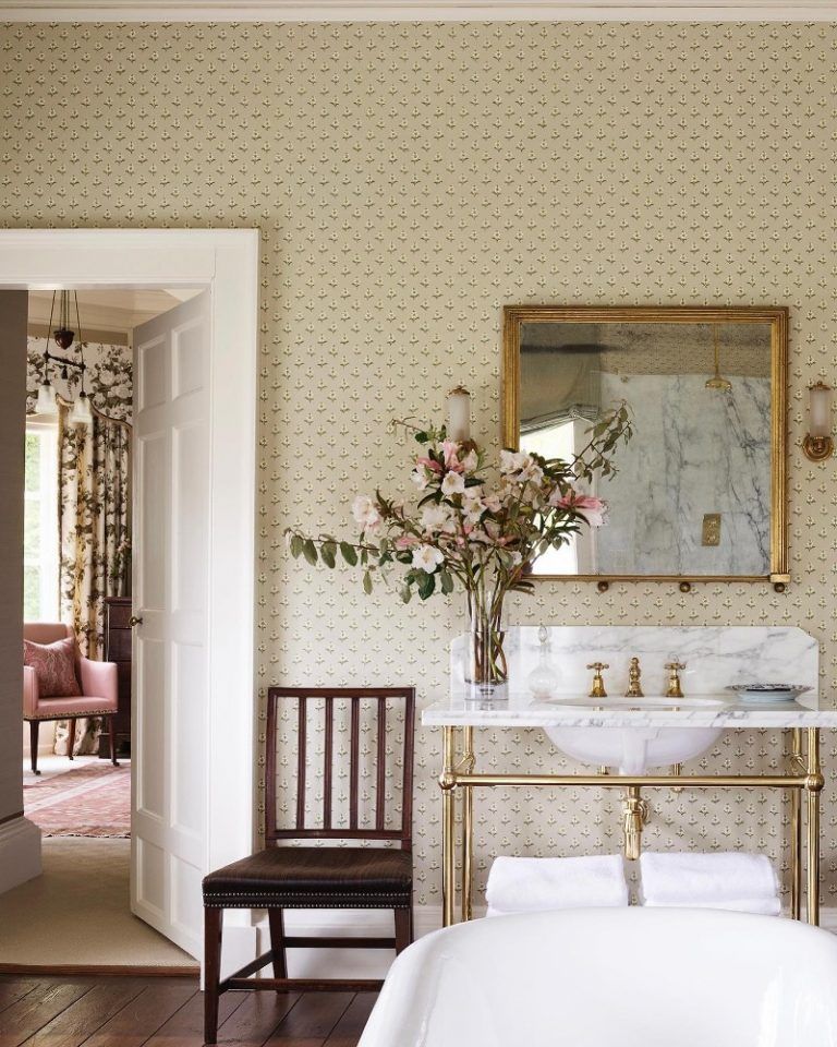 Trewithen House, Cornwall, England :: This Is Glamorous (TIG)