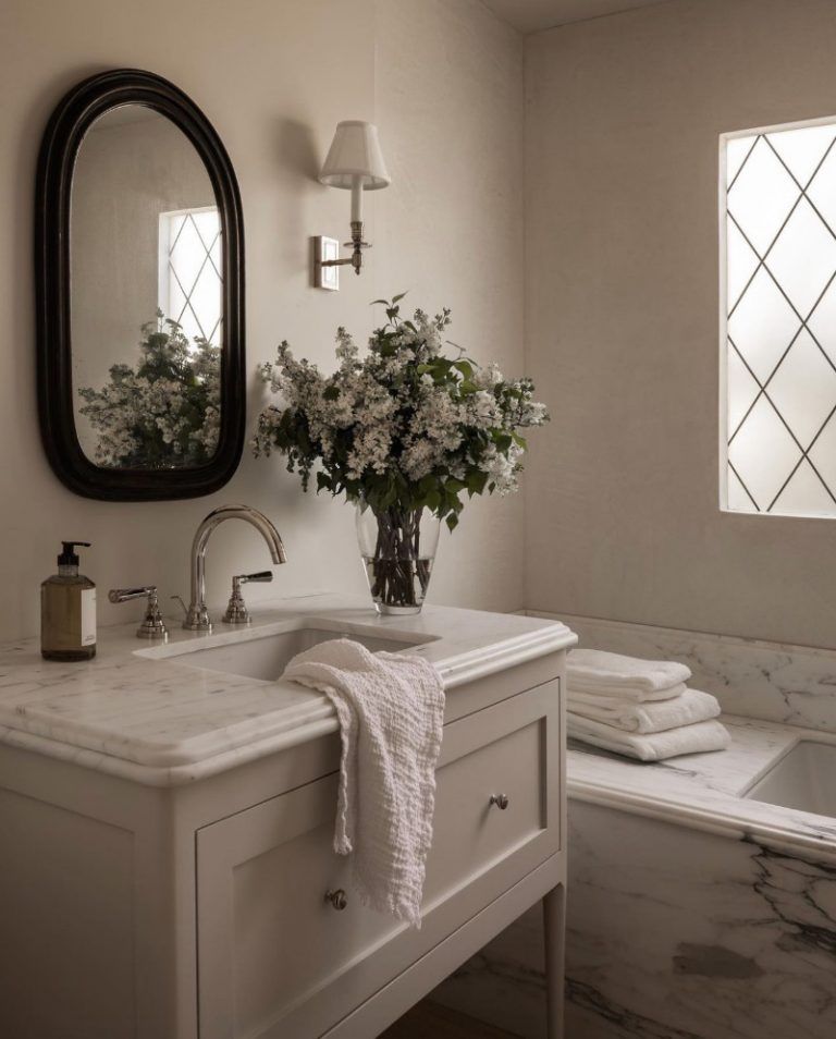 Décor Inspiration: Dramatic Marble & Other Stone Features :: This Is ...