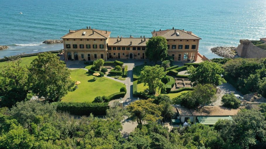 Places: La Posta Vecchia Hotel, Ladispoli, Italy :: This Is Glamorous (TIG)